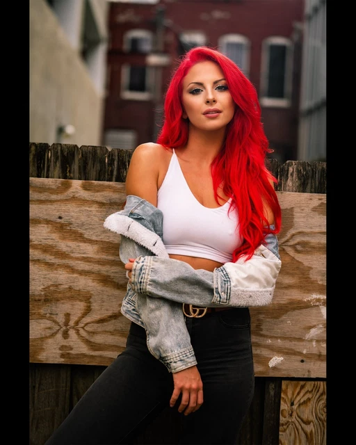 HARLEY CAMERON CHANTEUR MODÈLE LUTTEUR BKFC RING FILLE non signée 8x10 ...