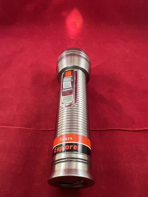 VINTAGE 1960 SEARS Explorer Flashlight With Magnet and Blinker Tested £ ...