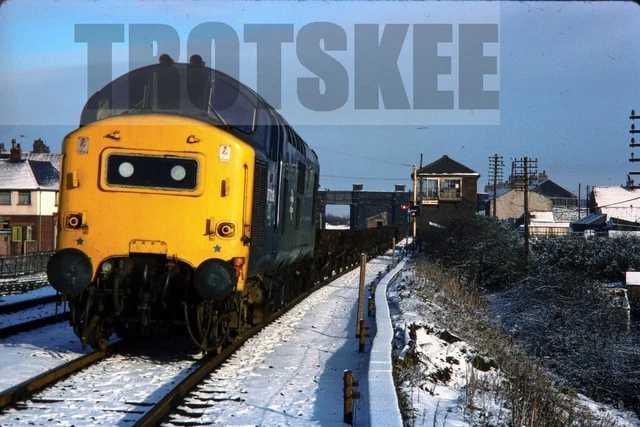 35MM SLIDE BR British Railways Diesel Loco Class 37 37215 Consett 1978 ...