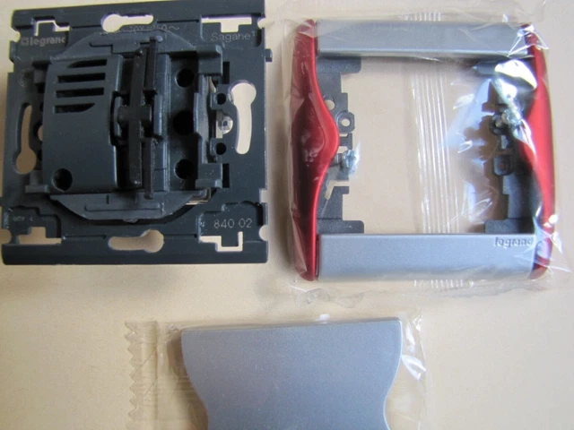 LEGRAND 84004 82460 - Interrupteur poussoir Sagane Xéliomat Rouge ...