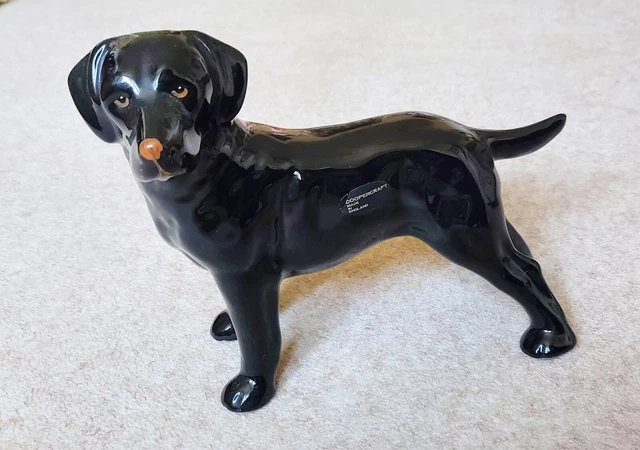 BEAUTIFUL BLACK LABRADOR DOG By Coopercraft - Ceramic Figurine £3.50 ...