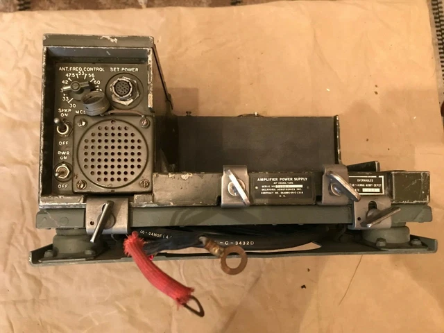 PRC-77 US ARMY Amplifier -Power Supply AM-2060/ GRC Radio and mounting ...