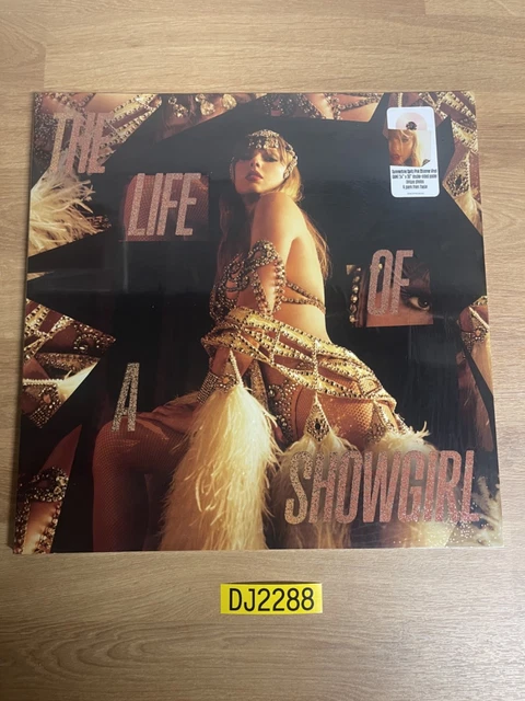 TAYLOR SWIFT THE LIFE OF A SHOWGIRL THE CROWD IS YOUR KING Edition PINK ...