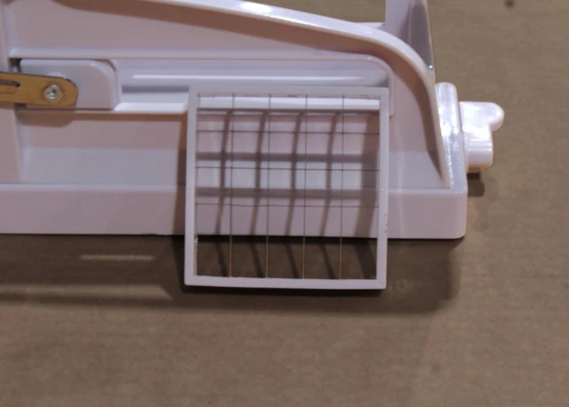 KITCHENCRAFT LEVER ARM Stainless Steel Blade Potato Chipper White NOT ...