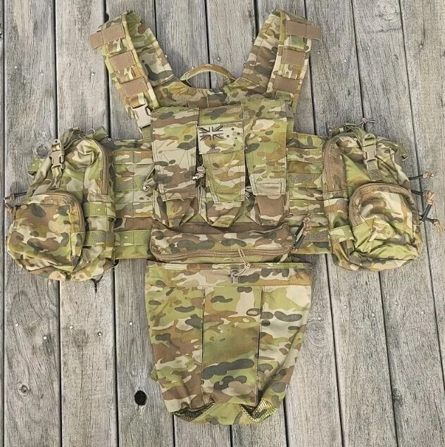 AUSTRALIAN ARMY PLATATAC AMCU TFP Peacekeeper Mk5 Chest Rig w Infrared ...