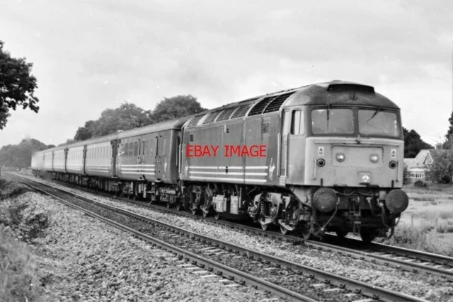 PHOTO CLASS 47 Virgin Livery At Powderham 2001 £1.85 - PicClick UK