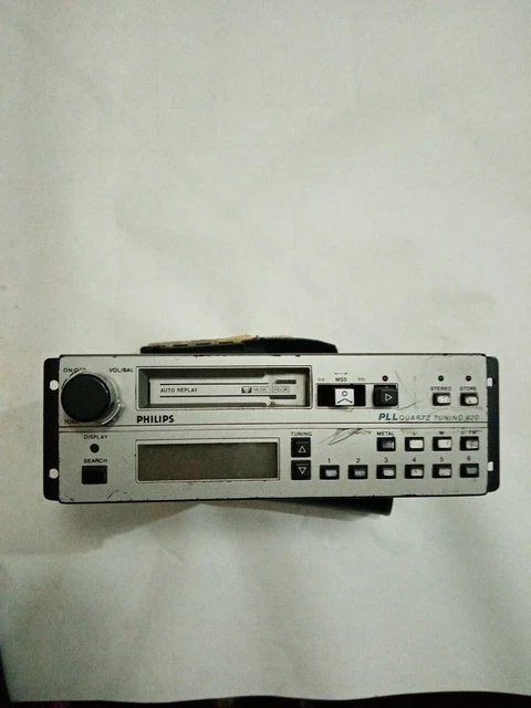 AUTORADIO PHILIPS VINTAGE anni '80 PLL QUARZ TUNING 820 CASSETTE AM/FM ...