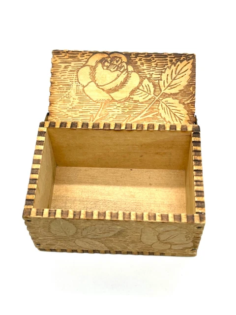 VINTAGE PYROGRAPHY WOOD Burned Floral Trinket Box with Cover $14.99 ...