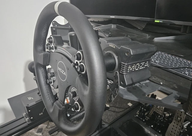 MOZA R9 V1 Sim Racing Wheel Base + CS Steering Wheel V1 £414.68 ...