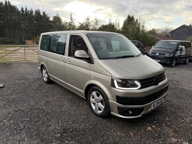 VOLKSWAGEN TRANSPORTER T5 Shuttle Minibus Automatic 2.5 130 Diesel 8 ...