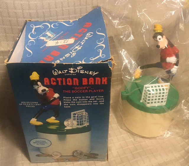 ORIGINAL WALT DISNEY/BANTHRICO-GOOFY The Soccer Player-plastic ...