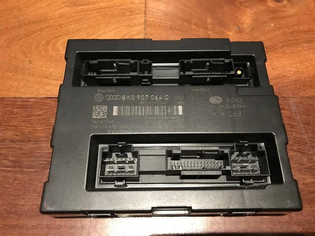 GENUINE OEM AUDI B8 A4 A5 Q5 Body Control Unit 2 J393 Convenience 8K0 ...