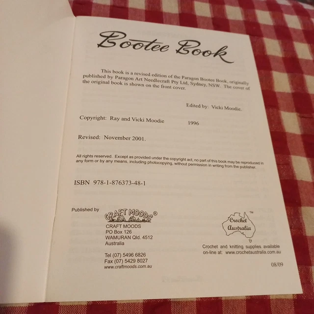 😇 VICKI MOODIE Book Knitted Bootee 21 Patterns Small 2001 Birth To 9 ...