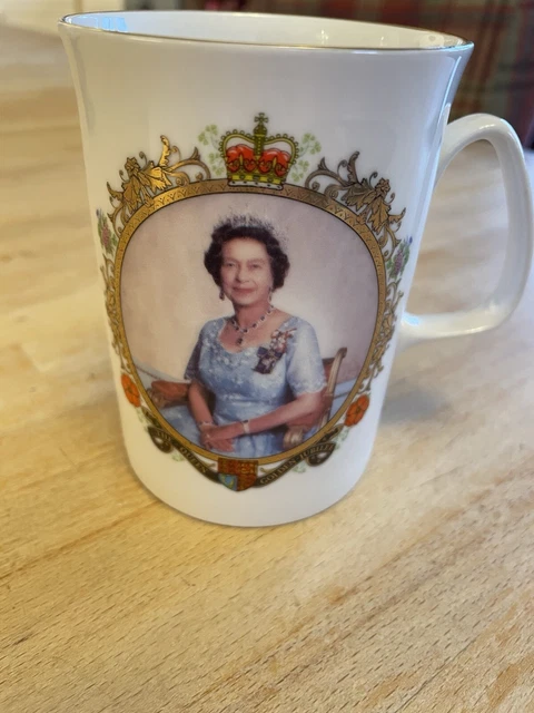 QUEEN ELIZABETH II Golden Jubilee 1952-2002 Mug. Falcon China Hand ...