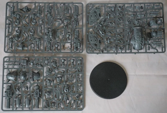WARHAMMER 40K CHAOS Knights War Dog Karnivore, Brigand or Stalker (1 ...