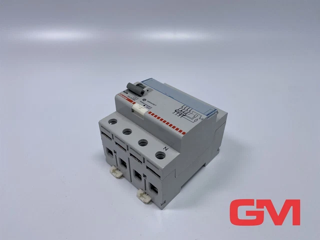 INTERRUTTORE DIFFERENZIALE BTICINO G743N/63AC btdin differenziale switch 400V SALVAVITA EUR 68 ...