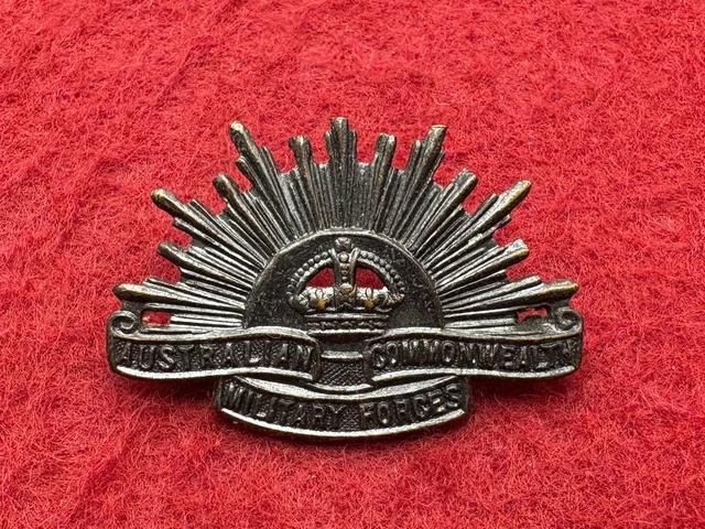 WW1 ORIGINAL AIF Army Australian (BRITISH MADE) RISING SUN Collar Badge ...
