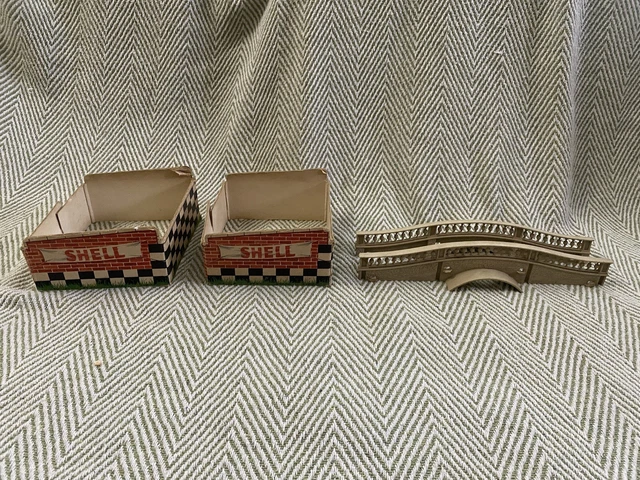 VINTAGE SCALEXTRIC RACING Track Hump Back Bridge A/210 & Card Track ...