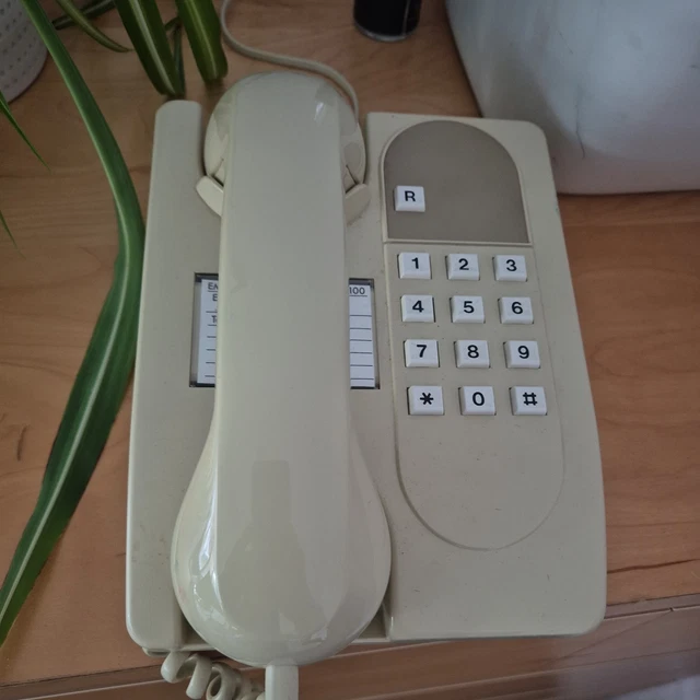 BRITISH TELECOM PLESSEY PBT101 Push Button Landline Telephone Vintage ...