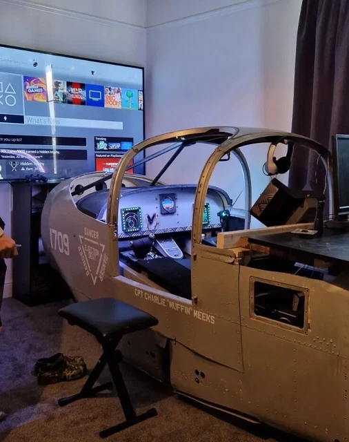 AIRCRAFT COCKPIT SIMULATOR Flight Logitech G X56 H.O.T.A.S Thrustmaster ...