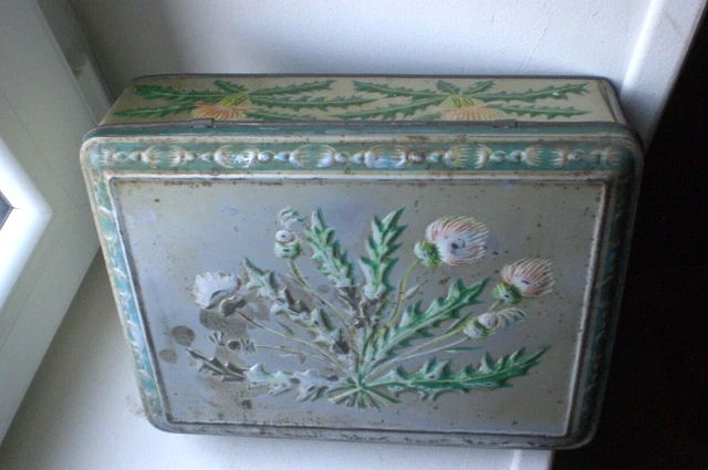 ANCIENNE BOÎTE BISCUITS BISLOR NANCY décor chardons fleuris. en relief ...