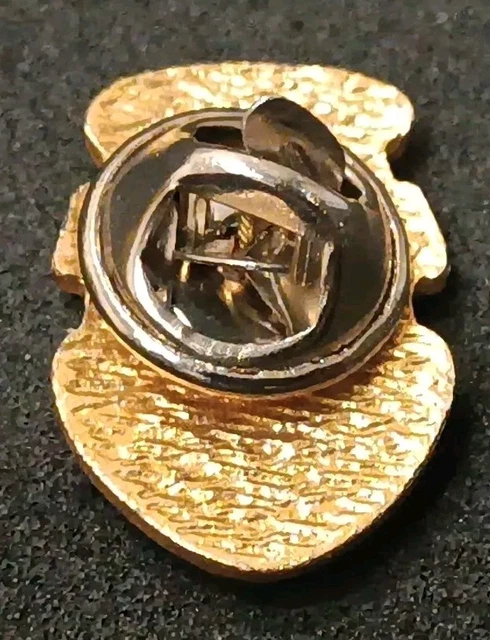 SPILLA PINS DISTINTIVO Stemma Simbolo Badge Logo Crest Club Sporting ...