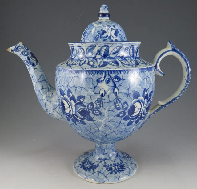 ANTIQUE POTTERY PEARLWARE Blue Transfer Vase-shaped Sheet Pattern ...