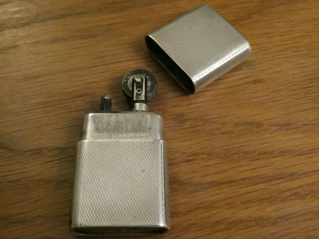 THE 'HOWITT' LIGHTER - 1944 solid silver lighter, hallmarked - by DRH ...