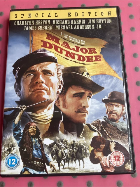 MAJOR DUNDEE RICHARD HARRIS Charlton Heston JAMES COBURN SAM PECKINPAH ...