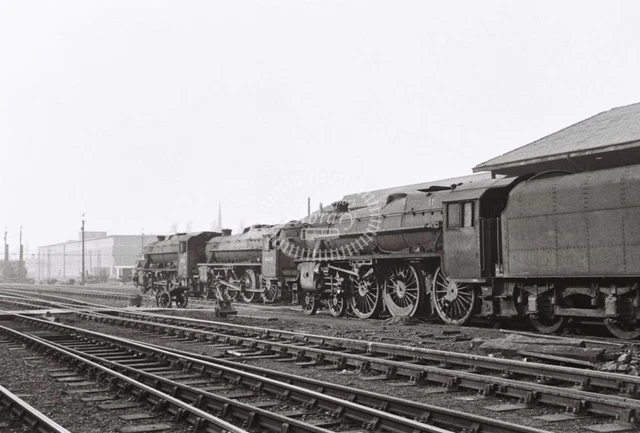 PHOTO BR British Railways Steam locomotive 44895 Stanier LMS Crewe ...