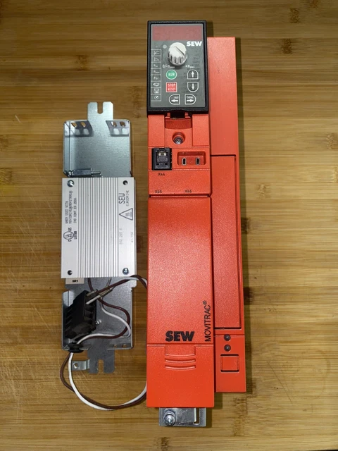 SEW EURODRIVE MOVITRAC B MC07B0040-5A3-4-00 + FSC11B + freno 802-265 ...