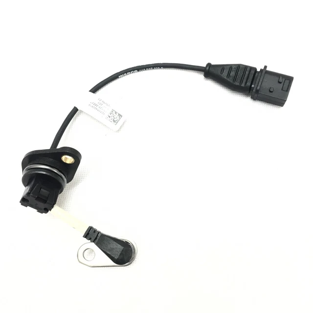 NEW MERCEDES-BENZ RPM Sensor Actros Gearbox Speed Sensor A0085422618 £ ...