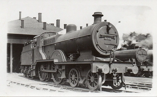 LMS CLASS 2P 4-4-0 No 693 UNKNOWN MPD R/PHOTO POSTCARD SEE SCANS £1.50 ...