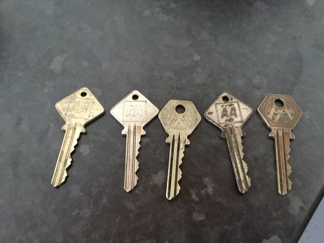 FIVE ASSORTED VINTAGE AA Motoring Breakdown Keys £11.12 - PicClick UK