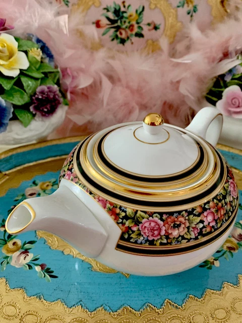 WEDGWOOD CLIO FLORAL Fruit Gold Black White Teapot £295.00 - PicClick UK