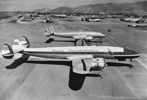 LOCKHEED SUPER CONSTELLATION 1950s Old Photo $8.50 - PicClick AU