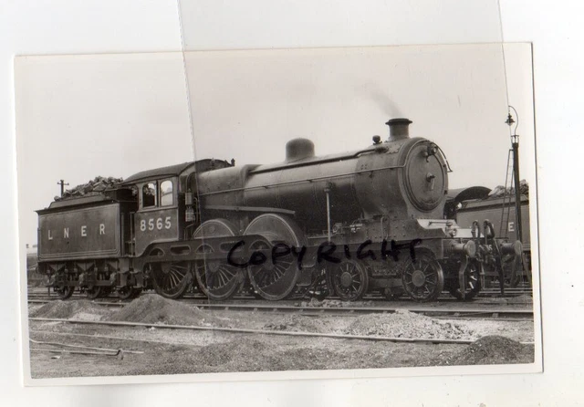 RAIL PHOTO LNER GER 460 B12 8565 Unknown shed London Stratford £2.69 ...