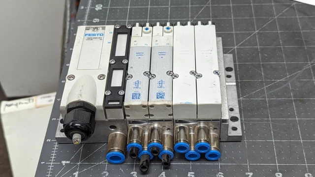 FESTO ASSEMBLAGGIO BLOCCO Manifesto 533196, 537952, 537962, 539105 ...