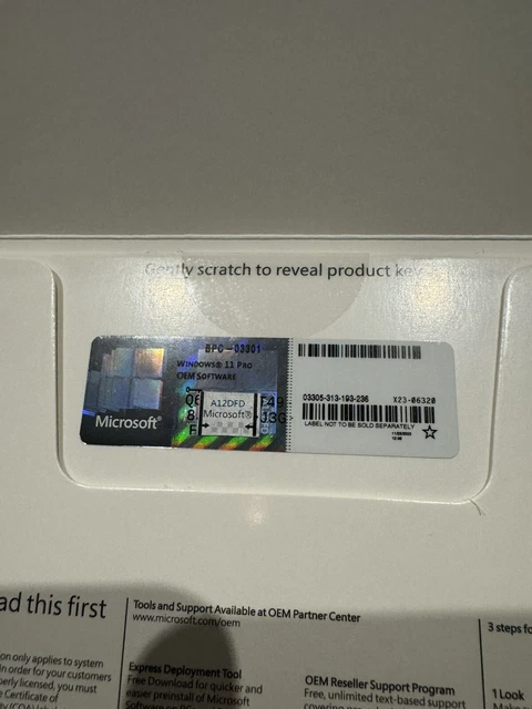 MICROSOFT WINDOWS 11 Professional 64-Bit Software (DVD, English) (FQC ...