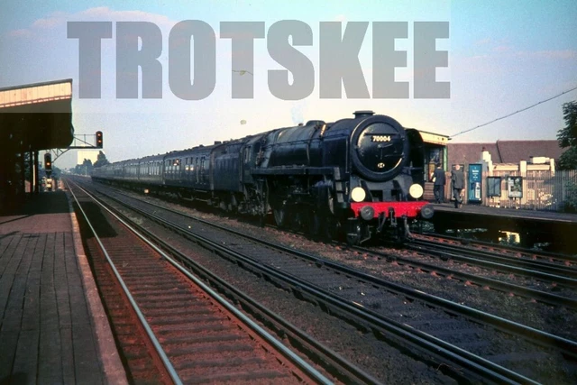 35MM SLIDE BR British Railways Steam Loco 70004 Britannia Berrylands ...