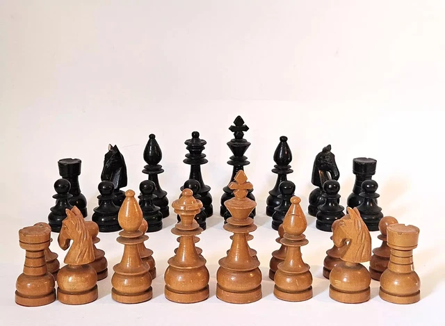 LARGE VINTAGE 1950'S Wooden Staunton Style Chess Set Pieces,4.5 Inch ...