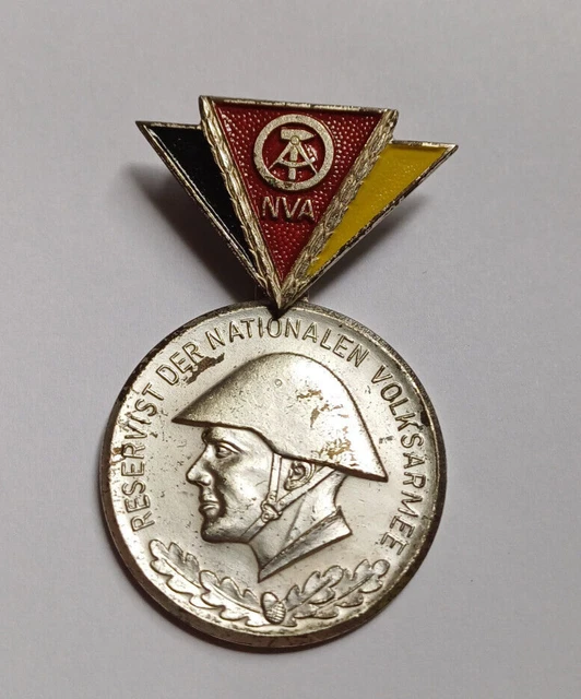 DDR NVA Reservistenabzeichen Silber EUR 5,00 - PicClick DE