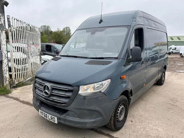 2018 MERCEDES-BENZ SPRINTER Sprinter 314 CDI Panel Van DIESEL Manual £ ...
