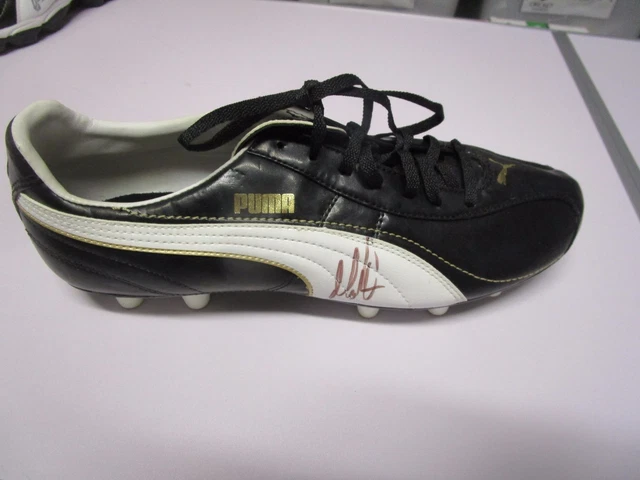 BRISBANE : MICHAEL Voss Signed Puma Football Boot Unframed & C.o.a EUR ...