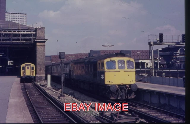ORIGINAL 35MM SLIDE CLASS 33 LOCO NO 33056 AT LONDON BRIDGE £3.50 ...