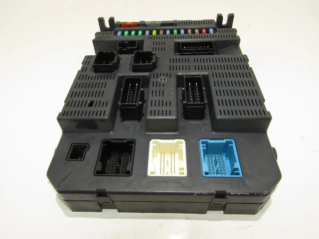 PEUGEOT 207 SICHERUNGSKASTEN Relaiskasten body FUSE BOX relay ...