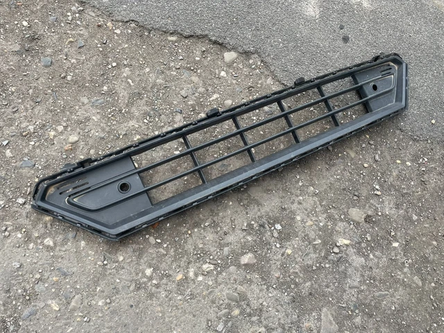GRILLE DE VENTILATION Grille Pare-Chocs Volvo XC40 Original 32136098 ...