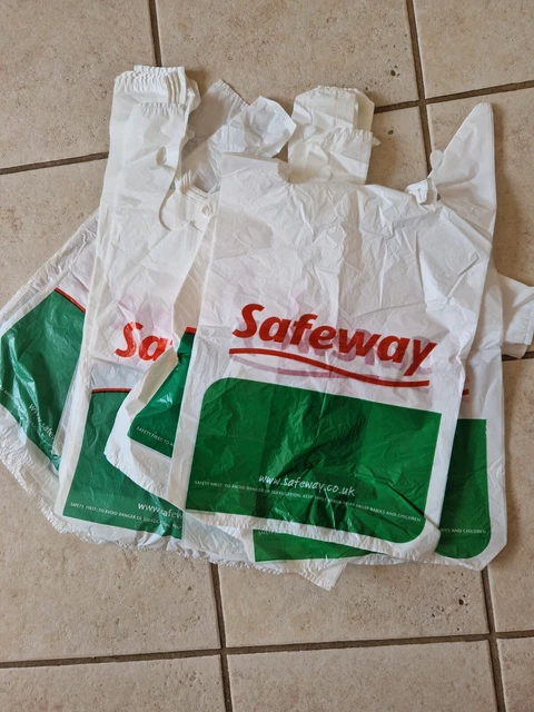 23 X JOB LOT NEW UNUSED Vintage Plastic Carrier Bags Safeway 52 x 28 cm ... 23 X JOB LOT NEW UNUSED Vintage Plastic Carrier Bags Safeway 52 x 28 cm ...