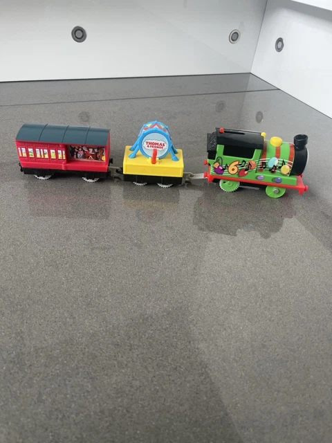 THOMAS AND FRIENDS Trackmaster Party Train Percy Fully Working £9.99 ...