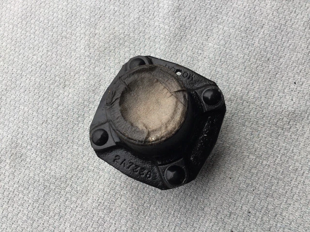 REAR HUB CLASSIC Mini with 10 inch wheels and short studs. New old ...